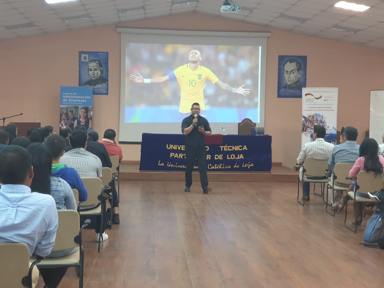 TintaNet – LA NOTA UTPL